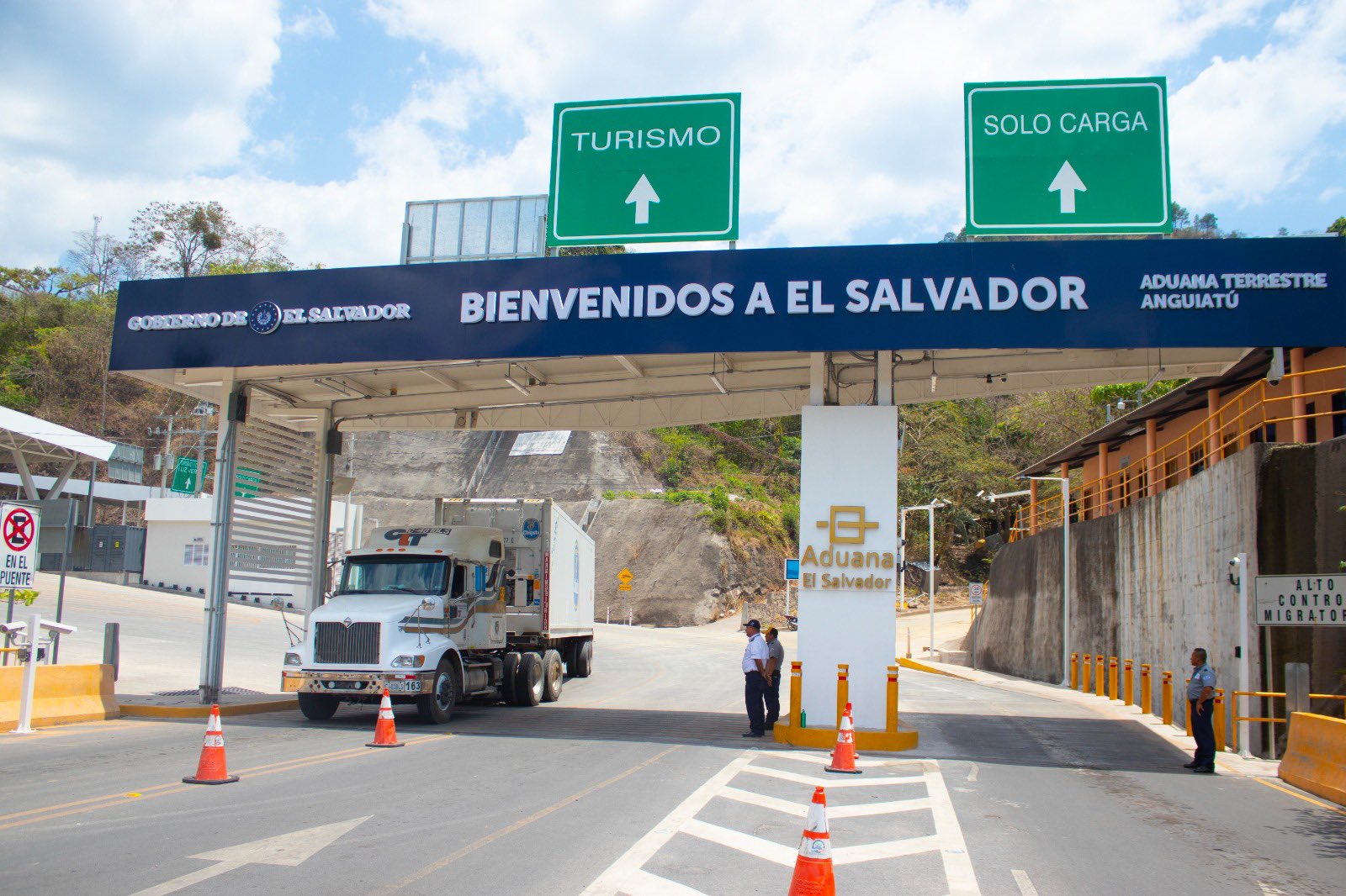 El Salvador y Guatemala integrarán aduana Anguiatú a fin de año - CNH ...
