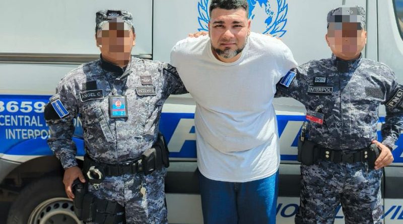 Estados Unidos deporta dos mareros a El Salvador - Noticias de El ...