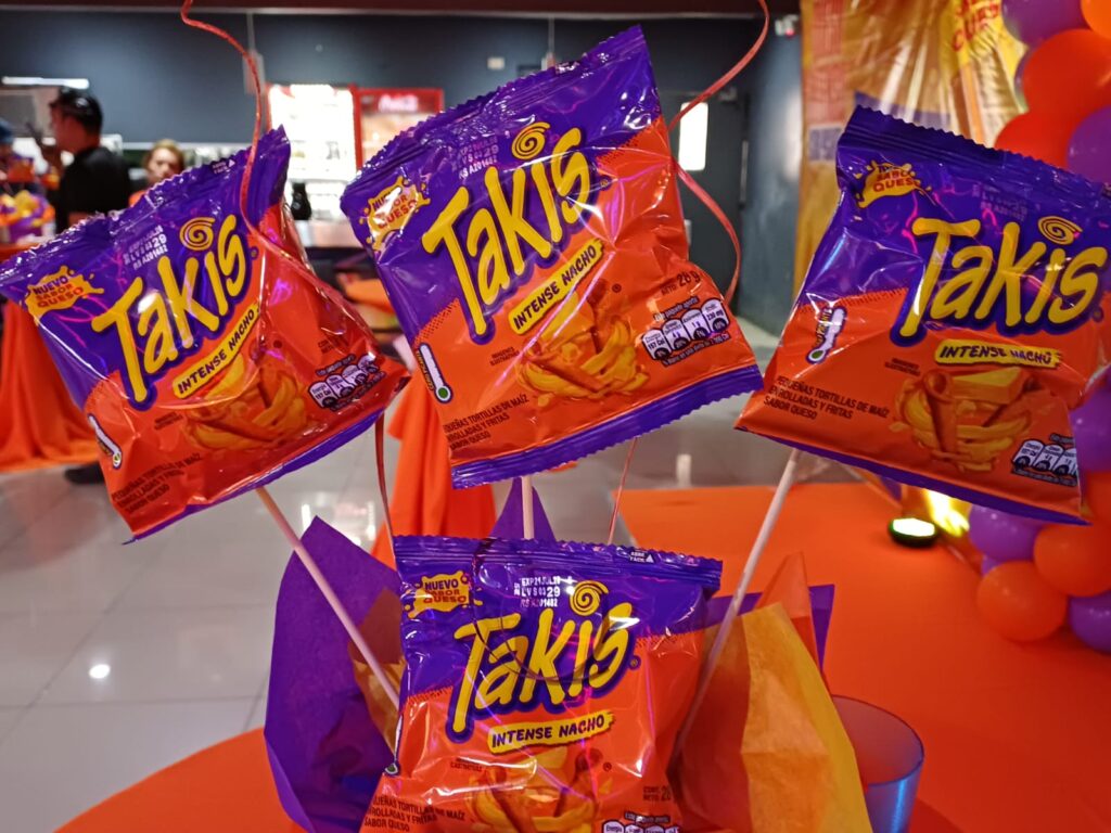 Takis revoluciona su sabor y conquista los paladares con queso intenso ...